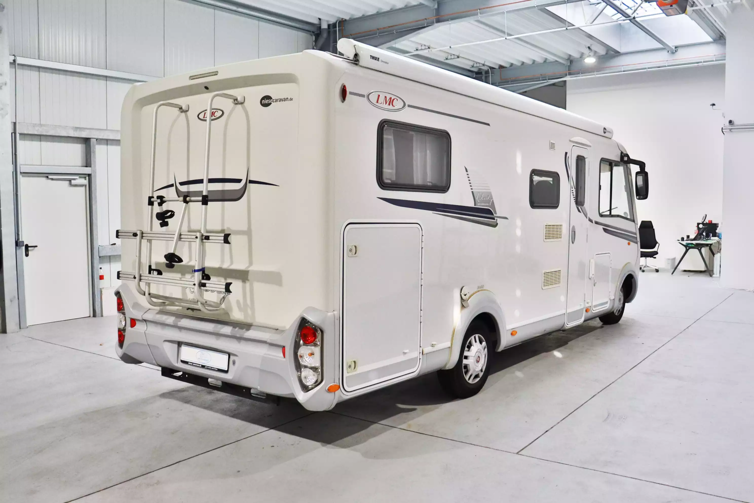 LMC Liberty I 675 G Explorer beim Wohnmobilpark in Bad Honnef kaufen